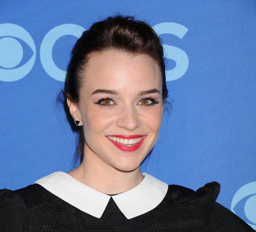 Renee Felice Smith From Temporary Role To Main Cast In NCIS Los Angeles Renee Felice Smith From Temporary Role To Main Cast In NCIS Los Angeles
